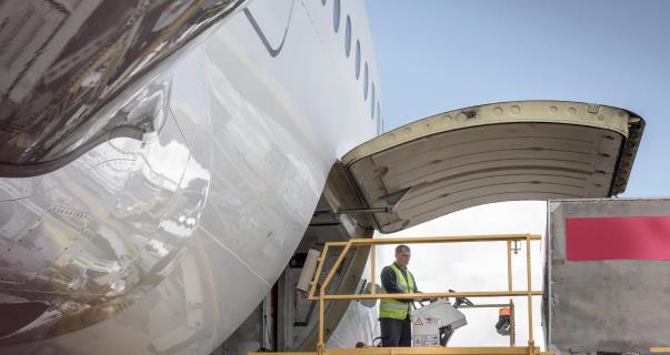 Book Your Logistics Online: Freight Forwarding, Container Shipping ...